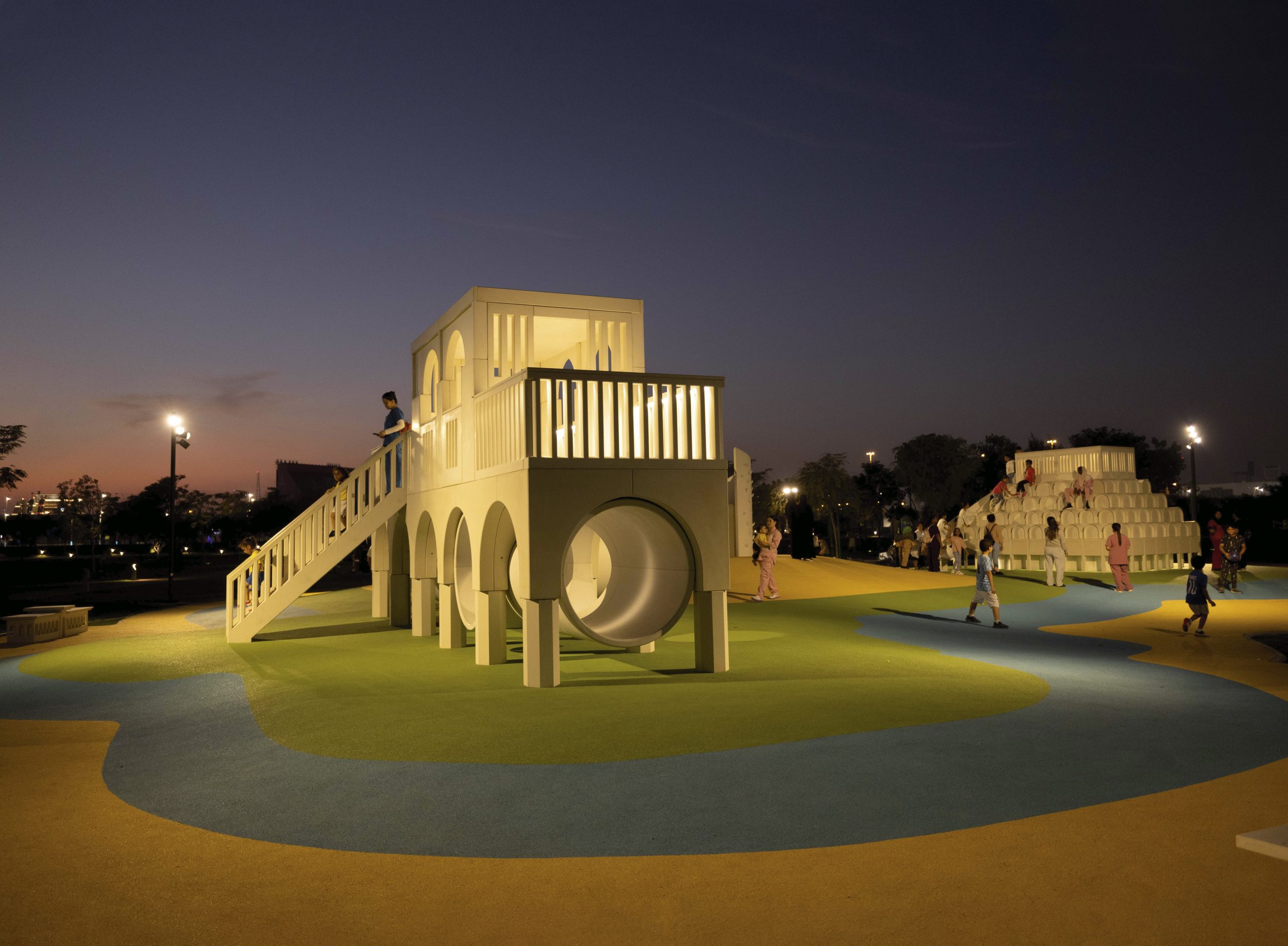 PLAYGROUND PARADISE - CITIZENK