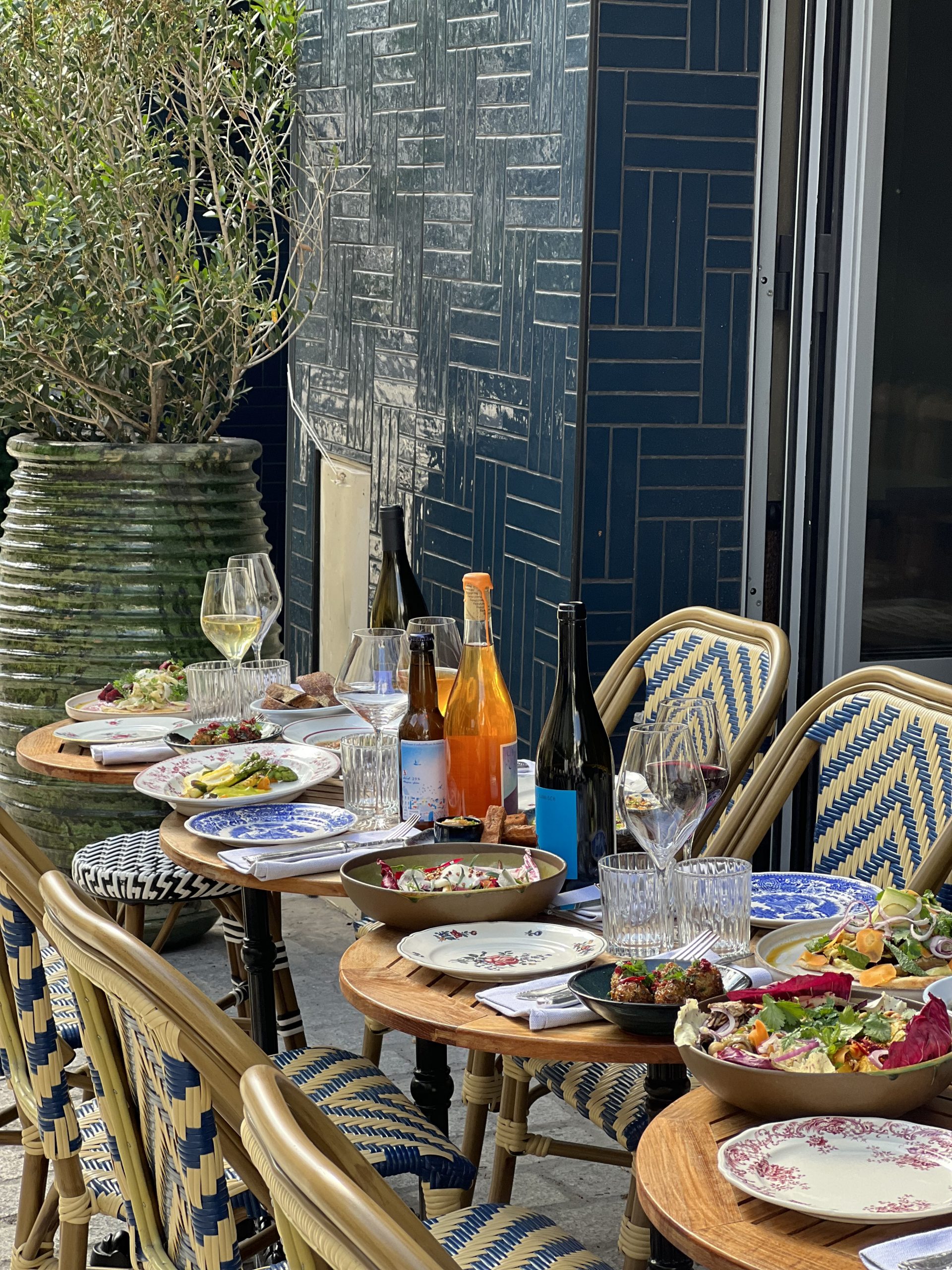 TOUR DE TABLES - CITIZENK